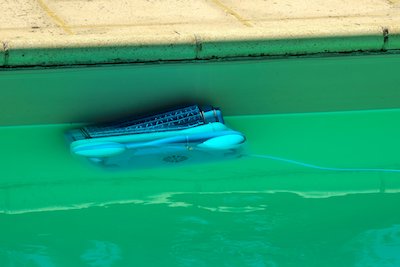 Best Way to Get Rid of Pollen In Your Pool (5 Easy Steps) - Pool Owners ...